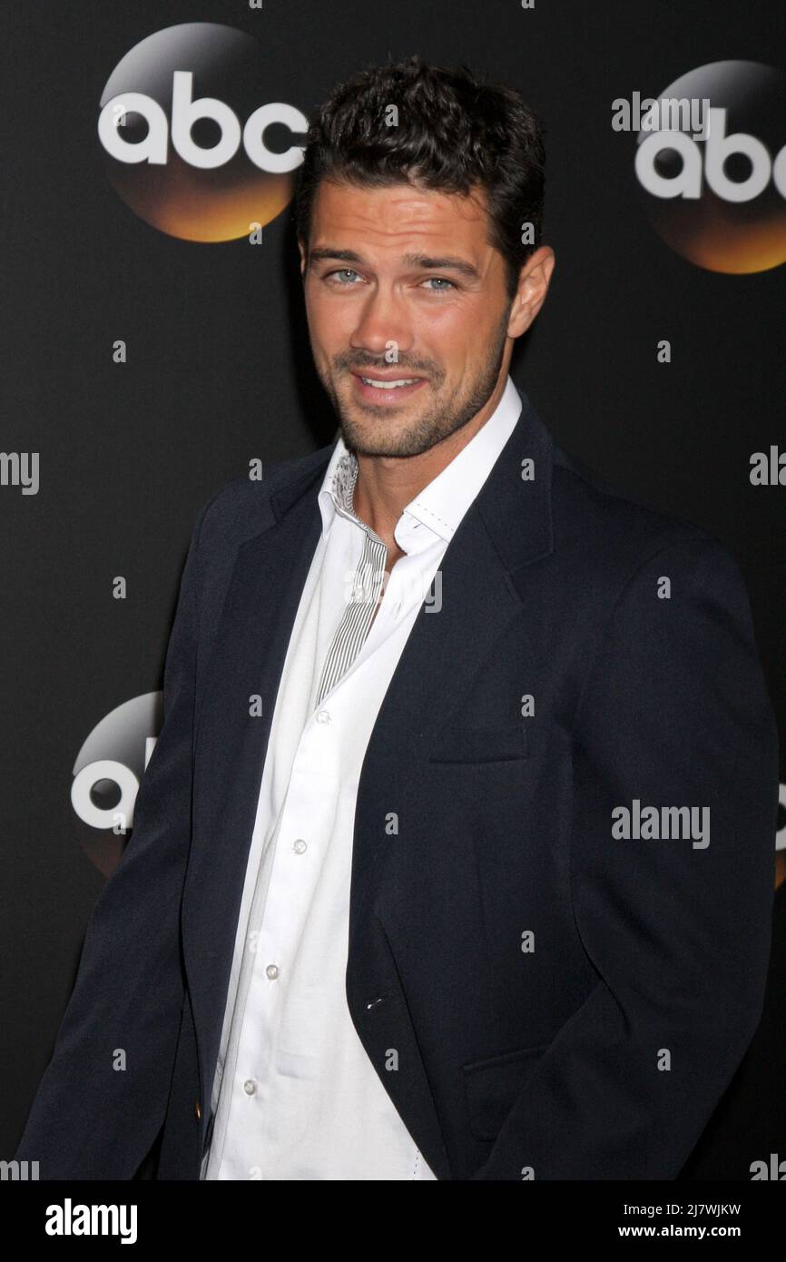 LOS ANGELES - JUL 15: Ryan Paevey at the ABC July 2014 TCA at Beverly ...