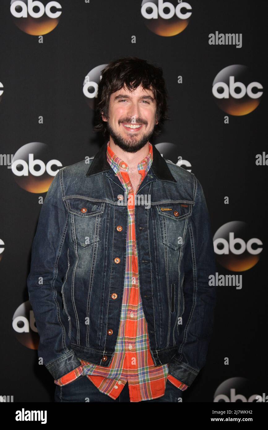 LOS ANGELES - JUL 15: Nicolas Wright at the ABC July 2014 TCA at ...