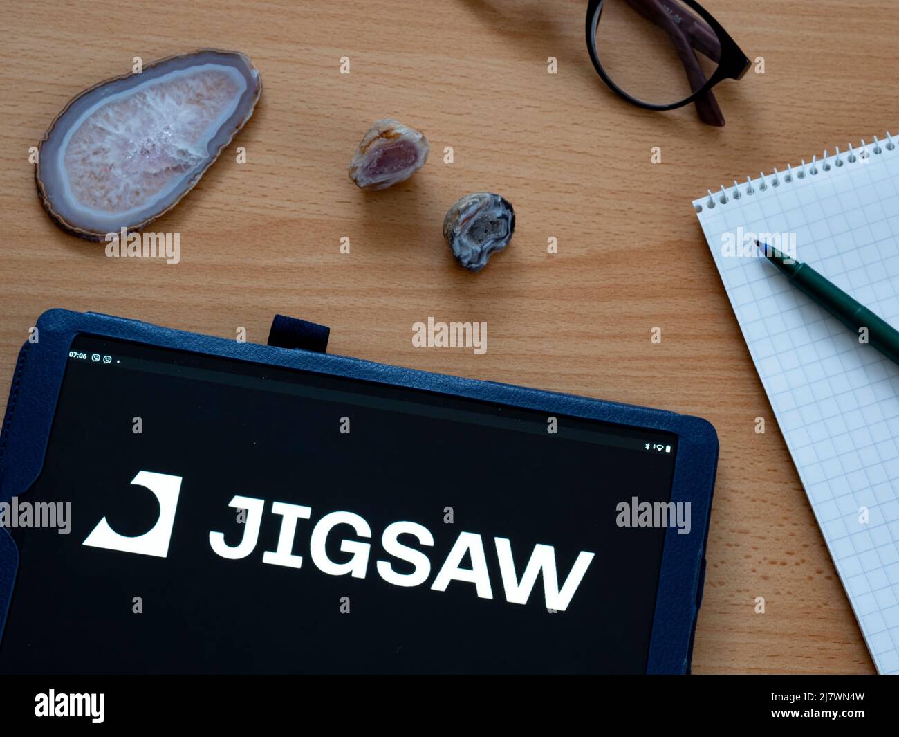 Google ideas logo hi-res stock photography and images - Alamy