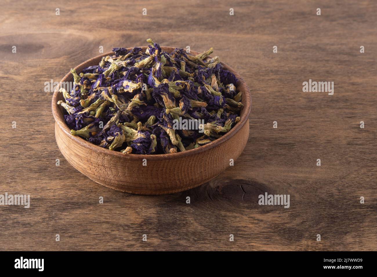 Blue tea Anchan Thai Farmer Butterfly Pea Tea. Organic dried flower ...