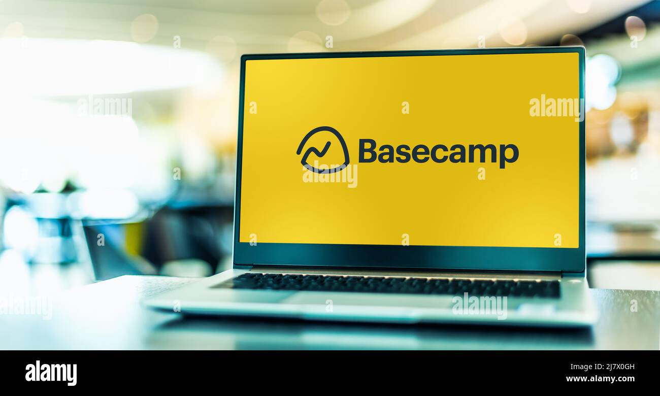 Basecamp software hi-res stock photography and images - Alamy