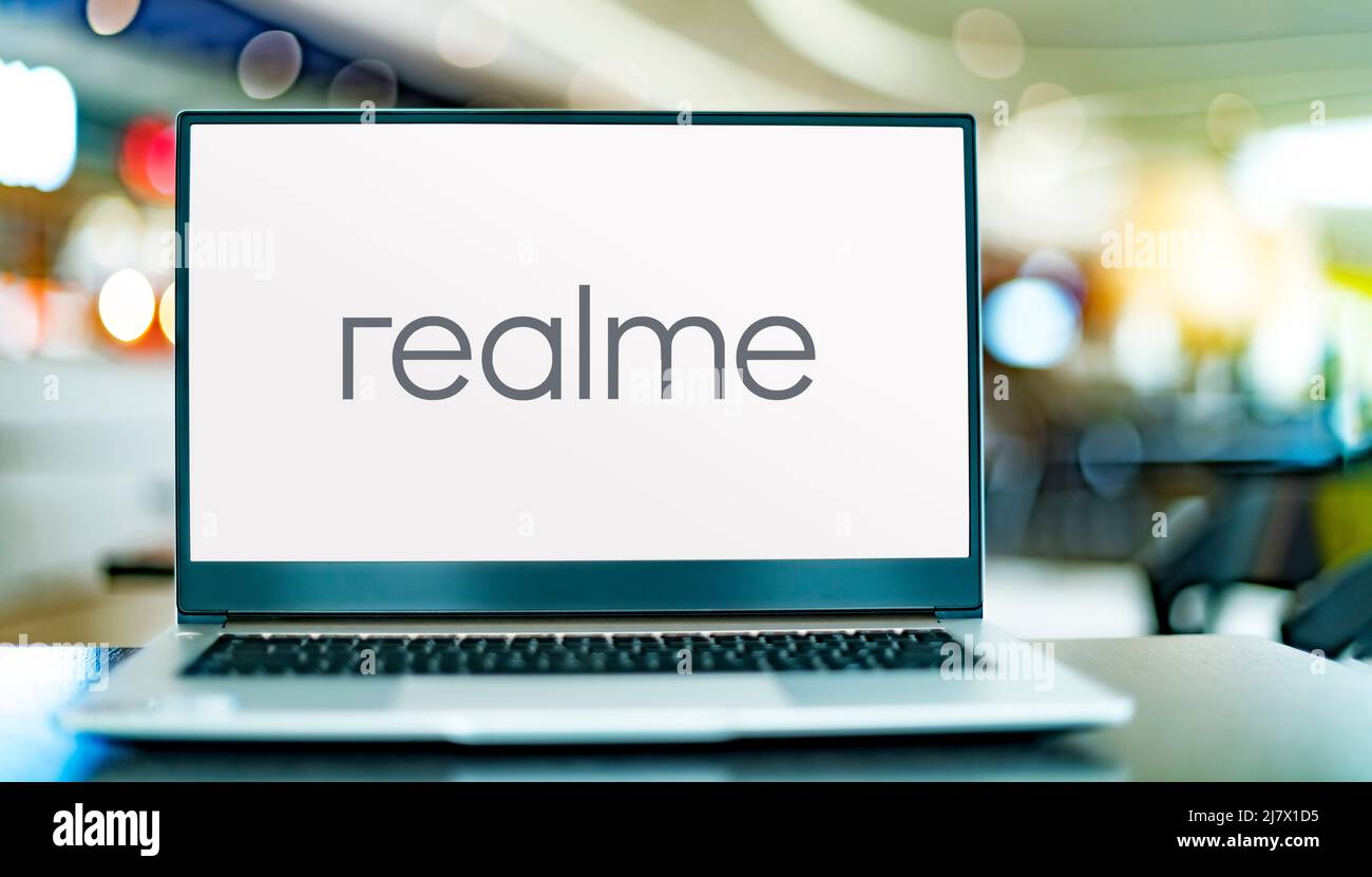 Realme logo hi-res stock photography and images - Alamy