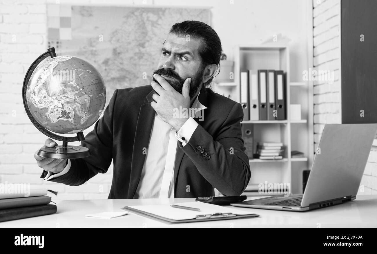 Geographer working hi-res stock photography and images - Alamy