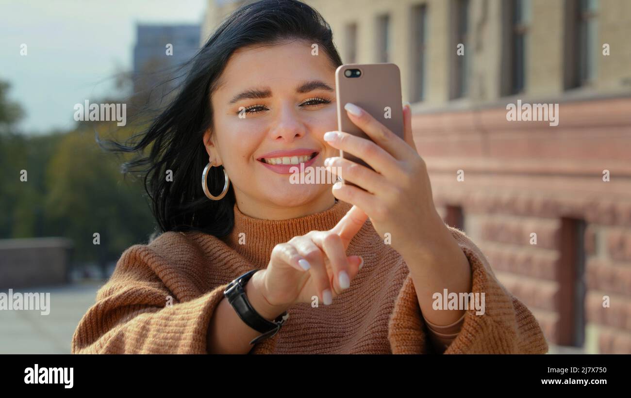 Pretty Hispanic Girl Selfies