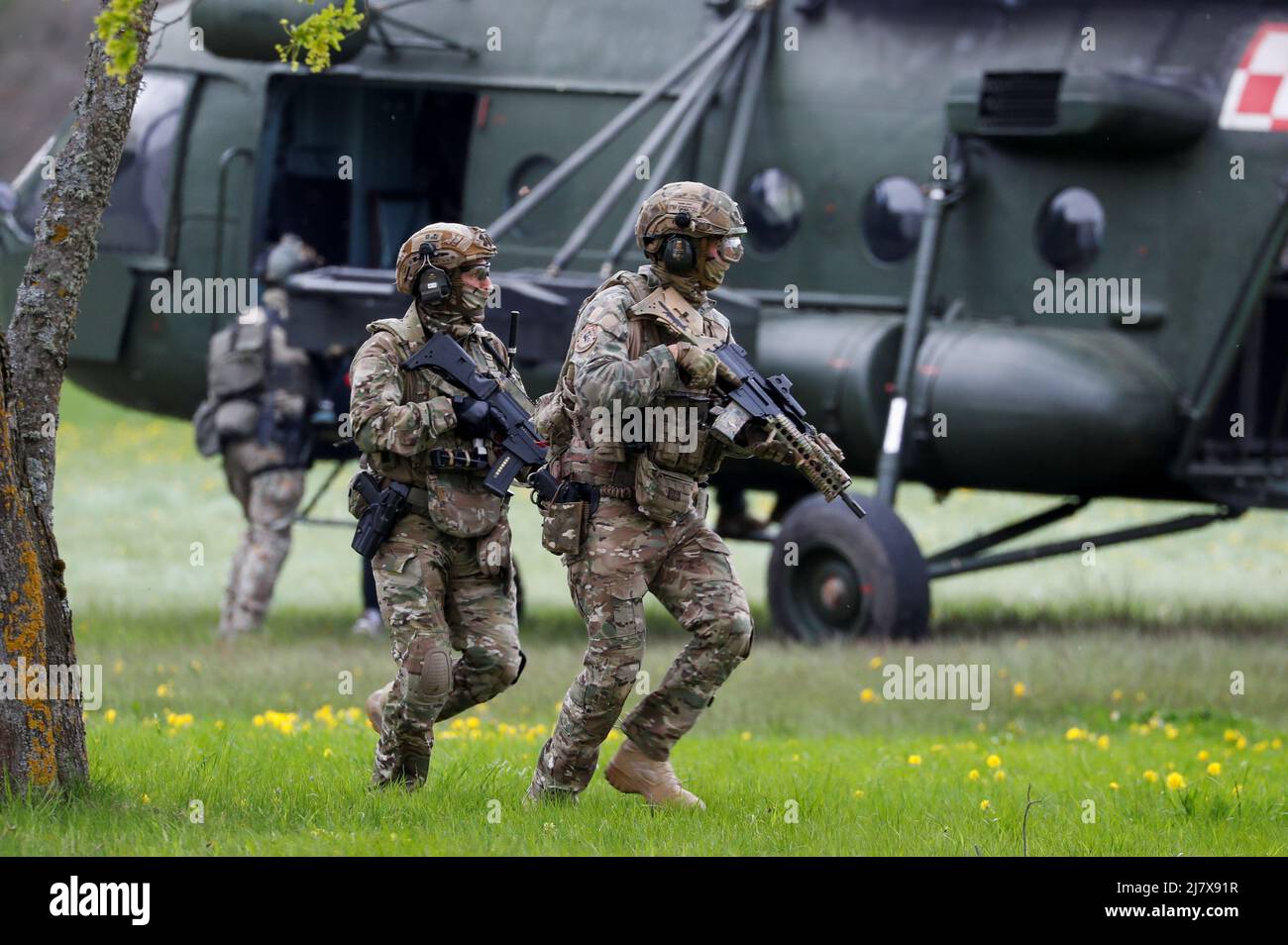 Flaming sword 17 hi-res stock photography and images - Alamy