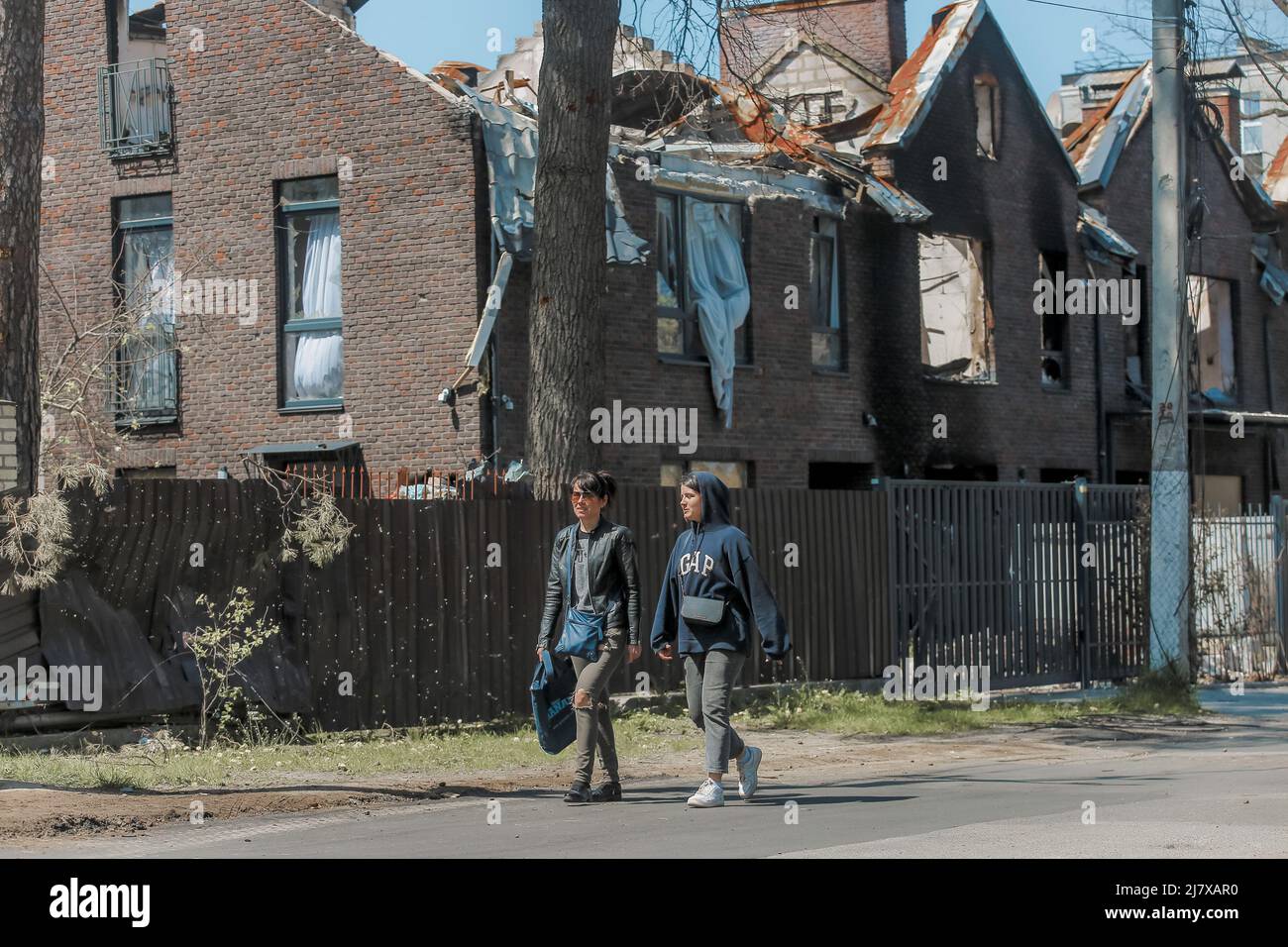 Female russian soldiers walk hi-res stock photography and images - Alamy