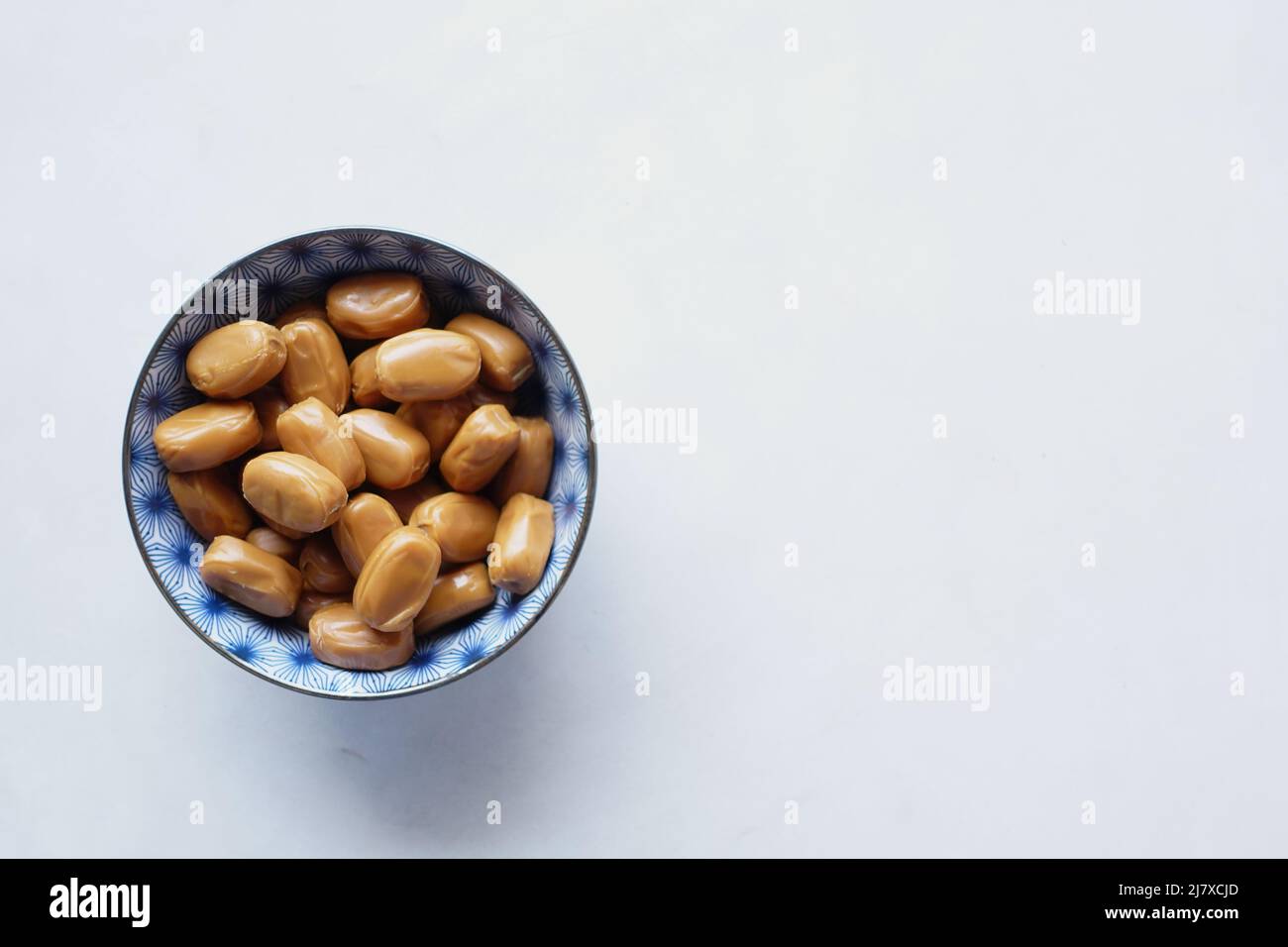 Caramel chocolate bar in hi-res stock photography and images - Alamy