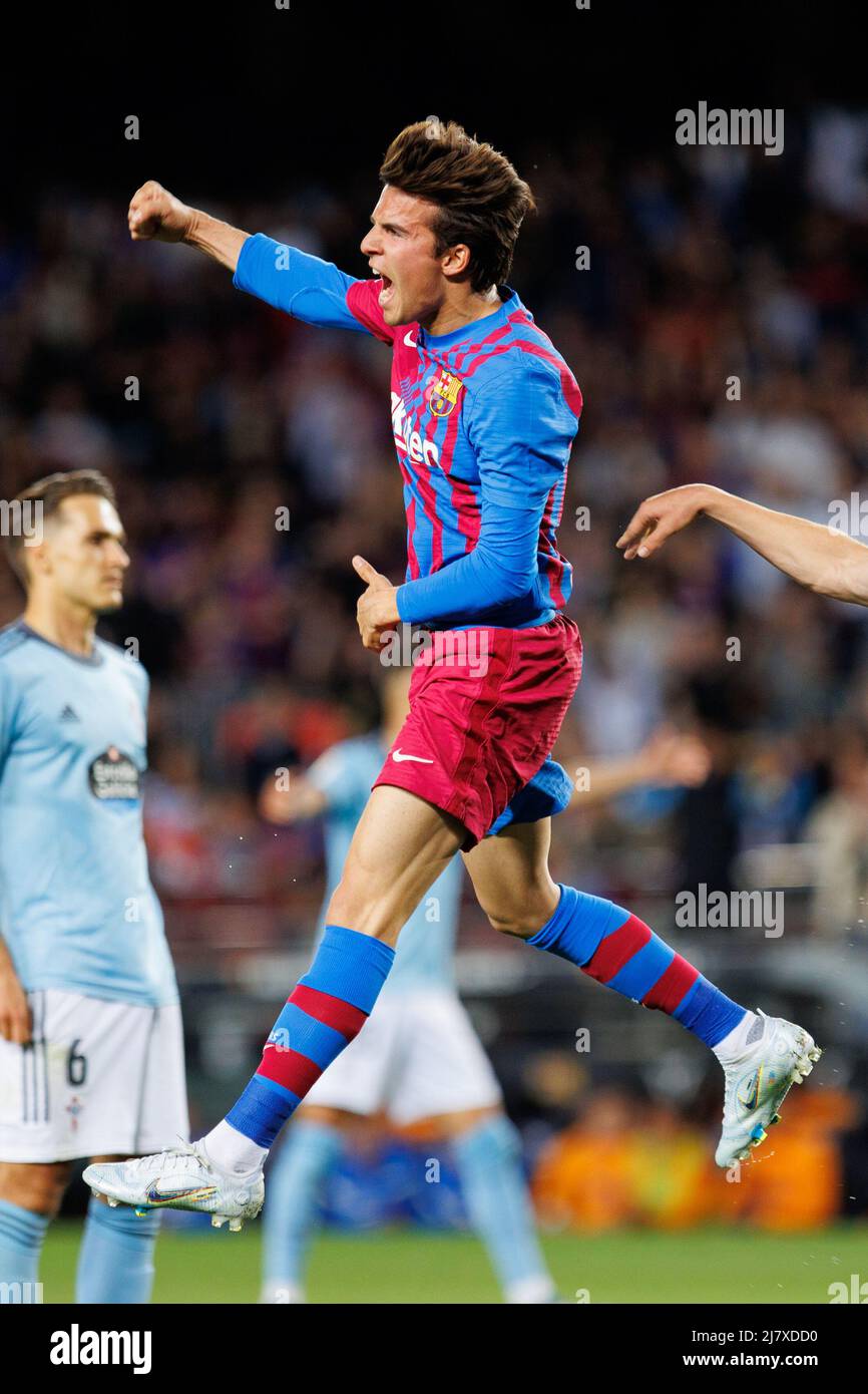 Barcelona, Spain. 10th May, 2022. Riqui Puig celebrates after scoring a ...