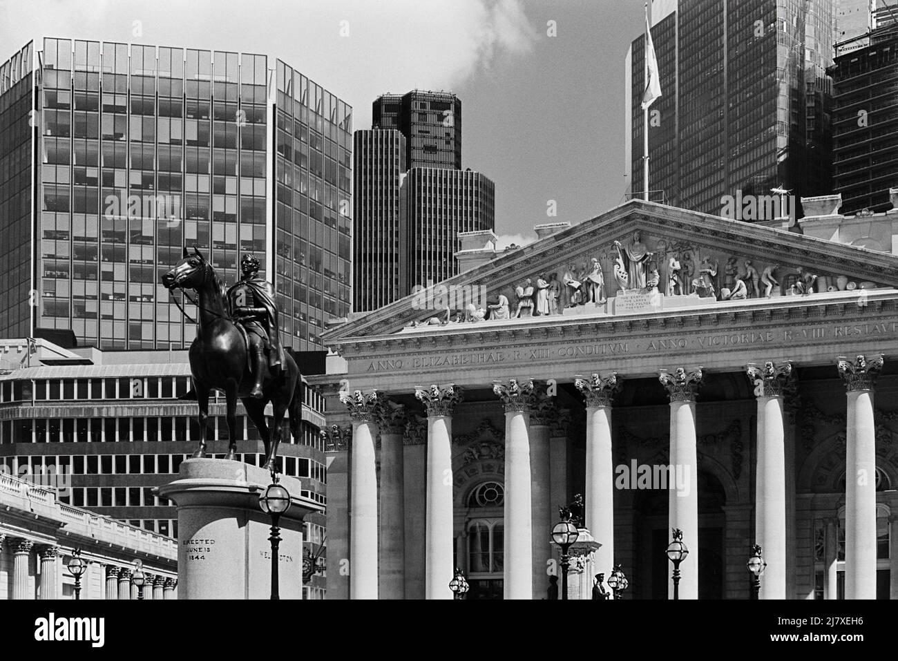 The bank of england and the royal exchange in london hi-res stock ...