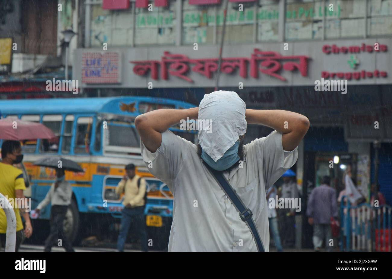 Orissa cyclone hi-res stock photography and images - Alamy