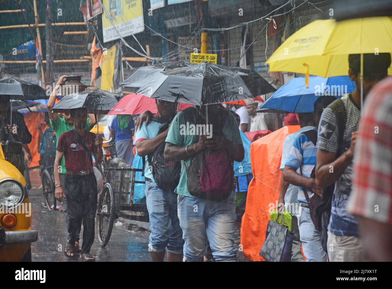Orissa cyclone hi-res stock photography and images - Alamy