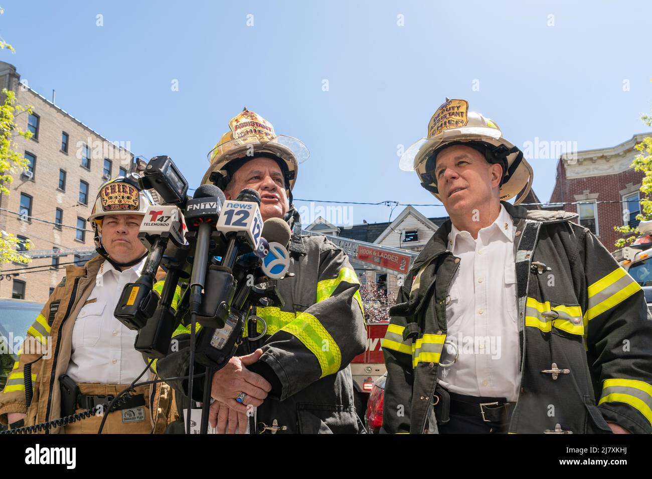 FDNY Chief of Fire Operations briefs the media as one person died and ...