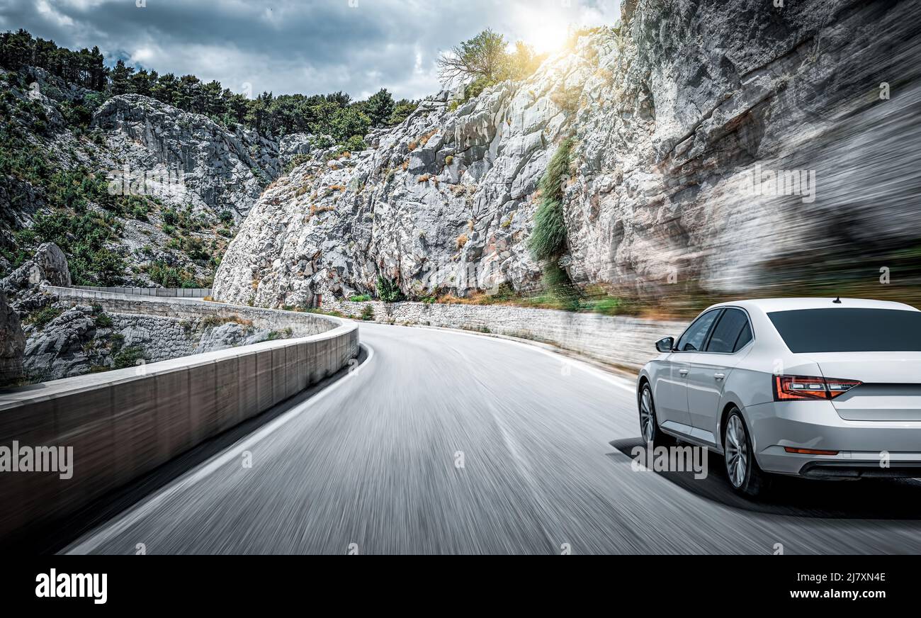Car accelerating hi-res stock photography and images - Alamy
