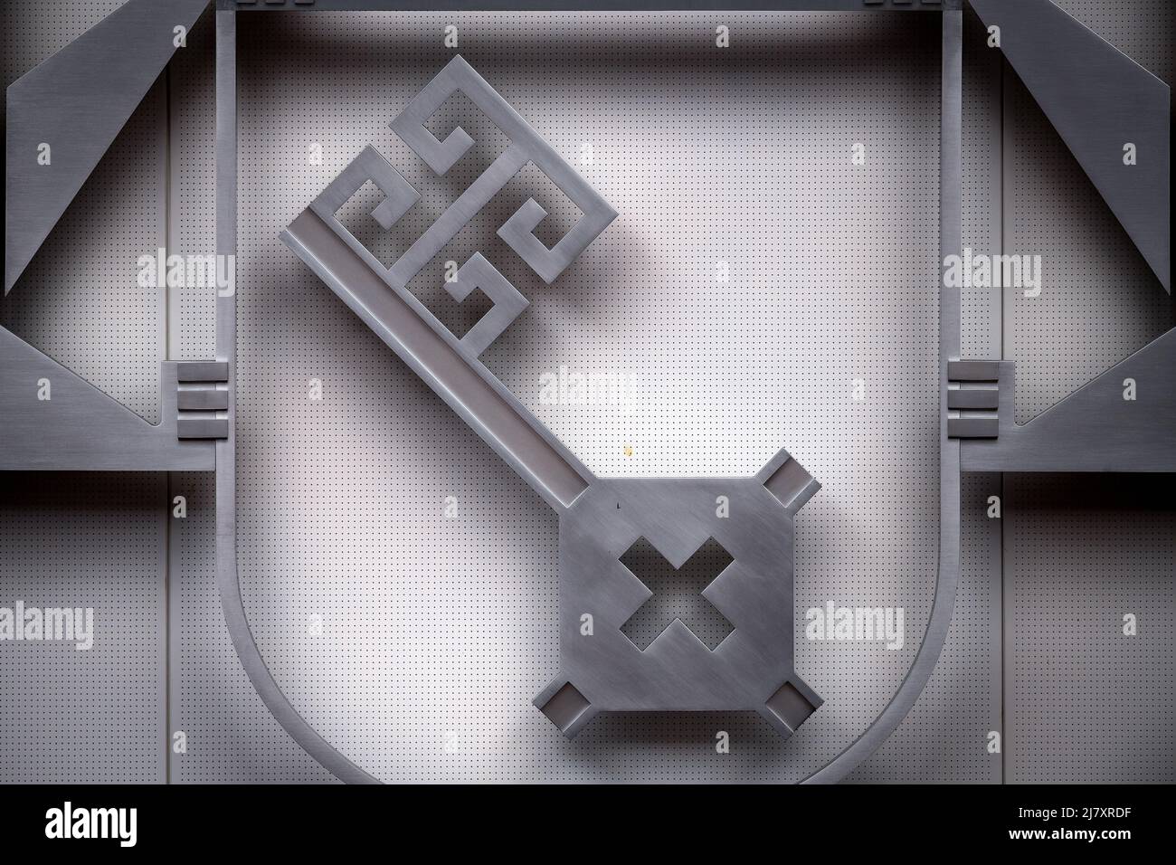 11 May 2022, Bremen: The key in the coat of arms of Bremen in the ...