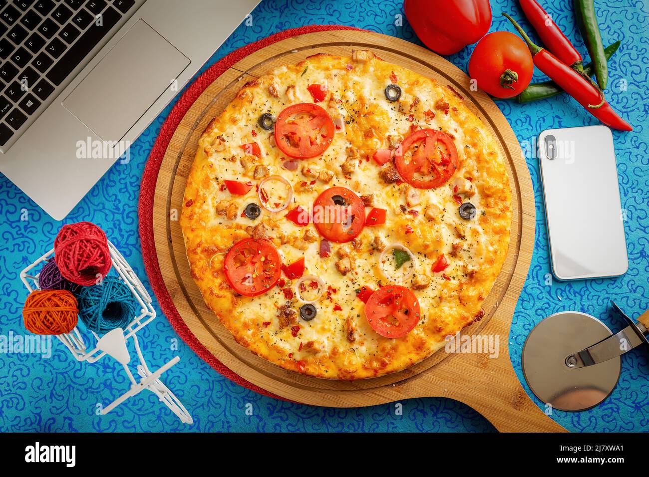 Peri peri chicken pizza hi-res stock photography and images - Alamy