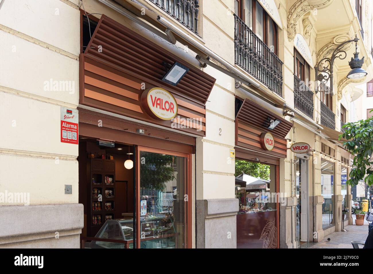 Valor chocolate hi-res stock photography and images - Alamy