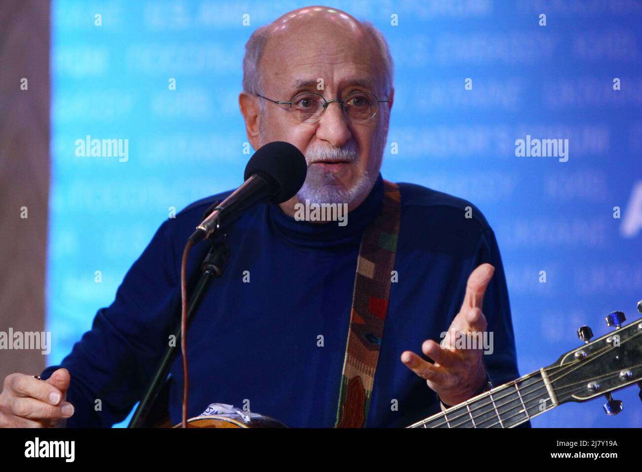 Peter yarrow hi-res stock photography and images - Alamy