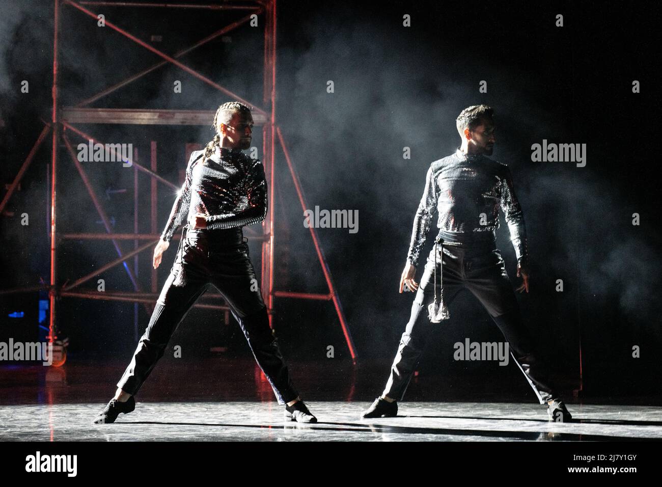 Mixing tango hi-res stock photography and images - Alamy