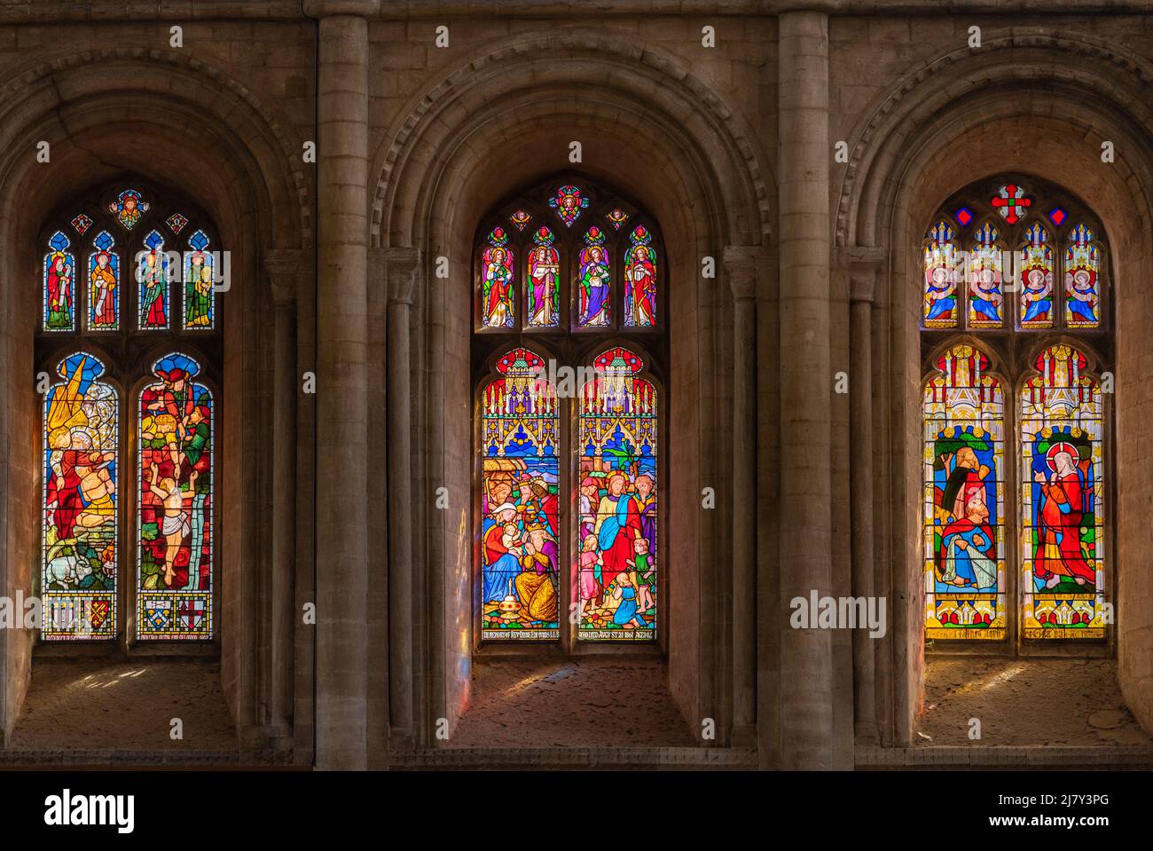 Victorian arched windows hi-res stock photography and images - Alamy