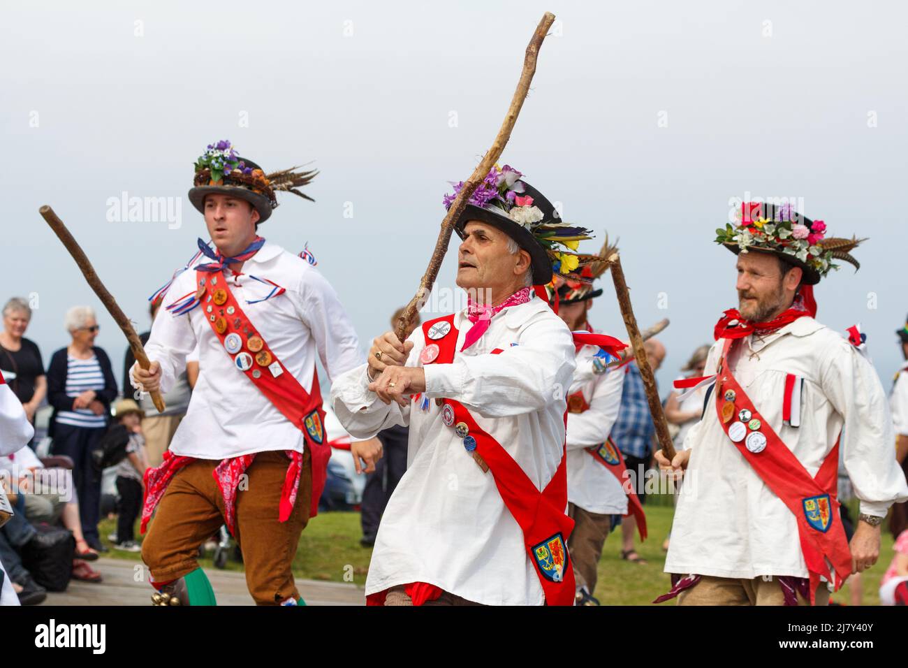 Traditional and Morris Dancing at the Whitby Folk Week Stock Photo - Alamy