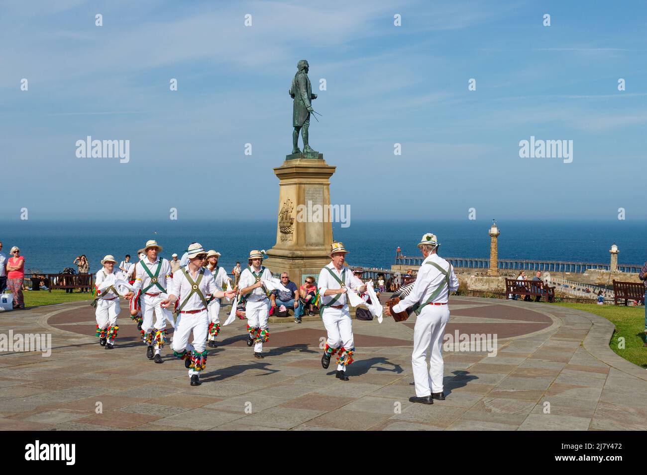 Traditional and Morris Dancing at the Whitby Folk Week Stock Photo - Alamy