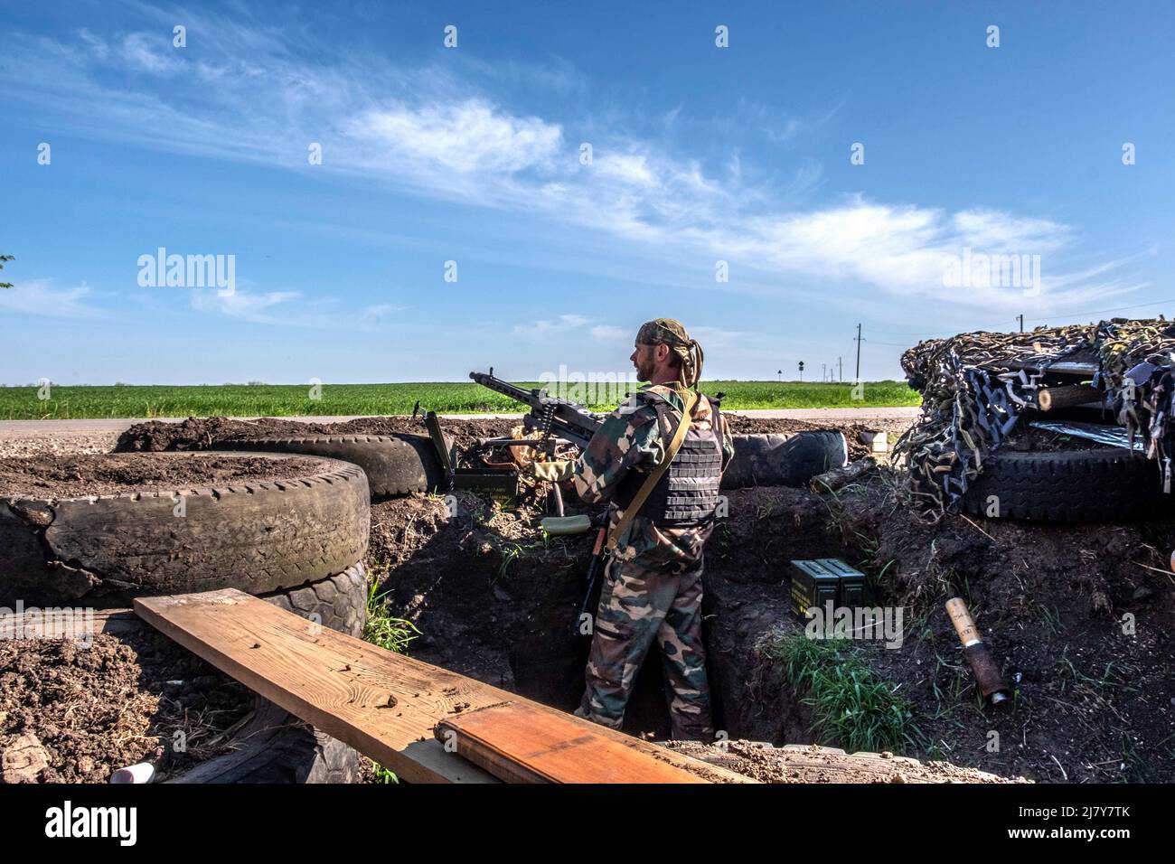Ukrainian blockpost hi-res stock photography and images - Alamy