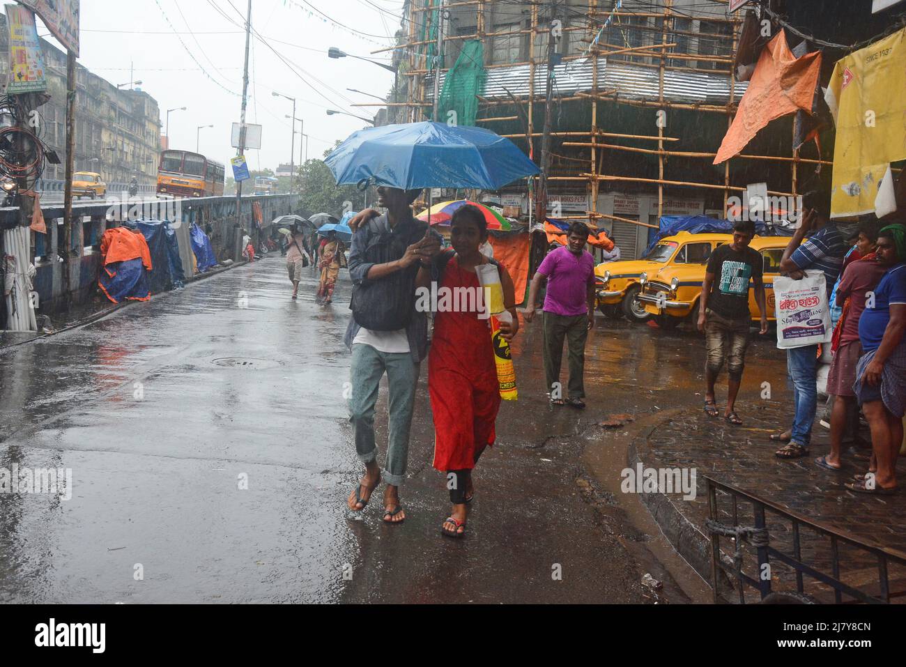 Orissa cyclone hi-res stock photography and images - Alamy