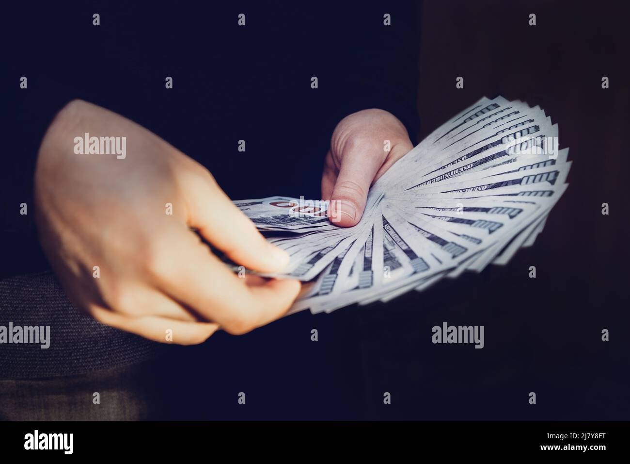 100 dollar bill fan hi-res stock photography and images - Alamy