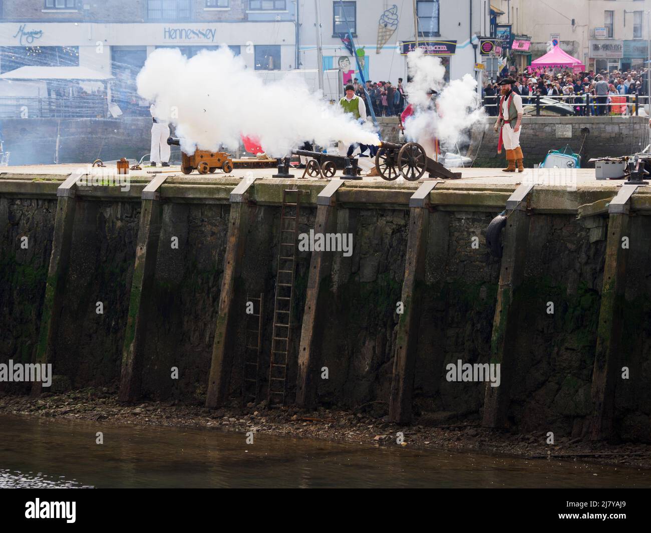 Cannon being fired at the Brixham Pirate Festival 2022, Devon, UK Stock ...
