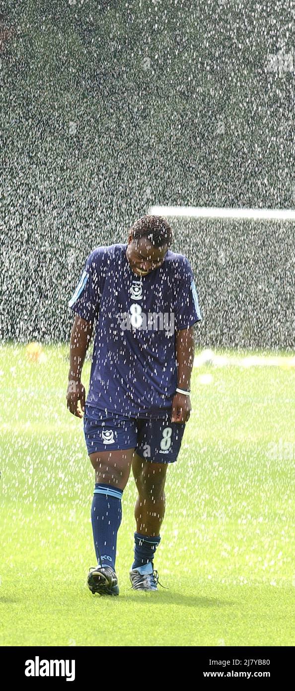 PORTSMOUTH TRAINING 11-08-05 PORTSMOUTH'S NEW SIGNING ZAMBIAN ...
