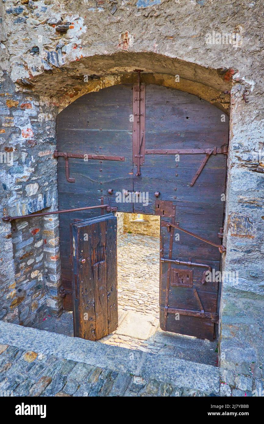 The open door in the entrance gates in the tower of Castelgrande ...
