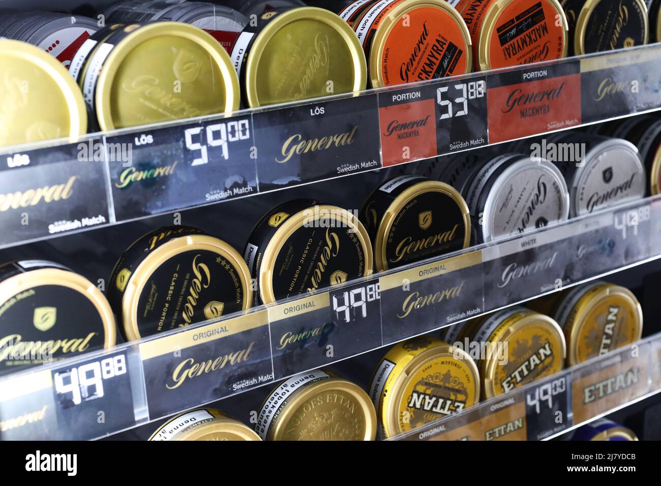 Ettan original snus hi-res stock photography and images - Alamy