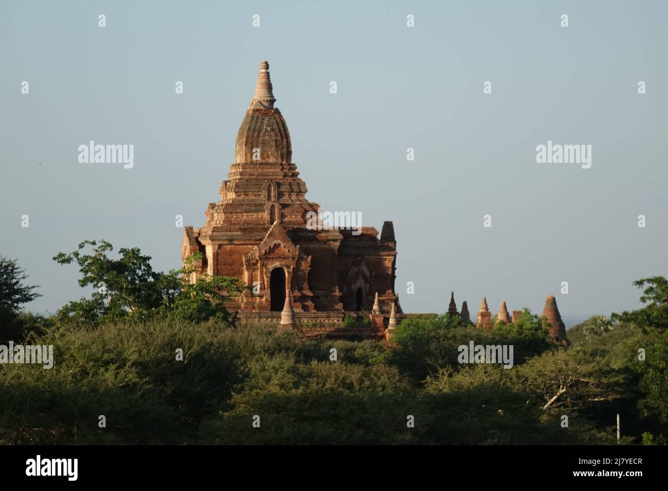 Bagan scenes hi-res stock photography and images - Alamy