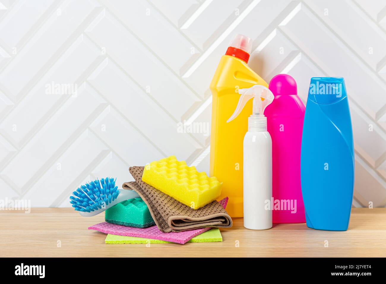 Cleaning detergents hi-res stock photography and images - Alamy