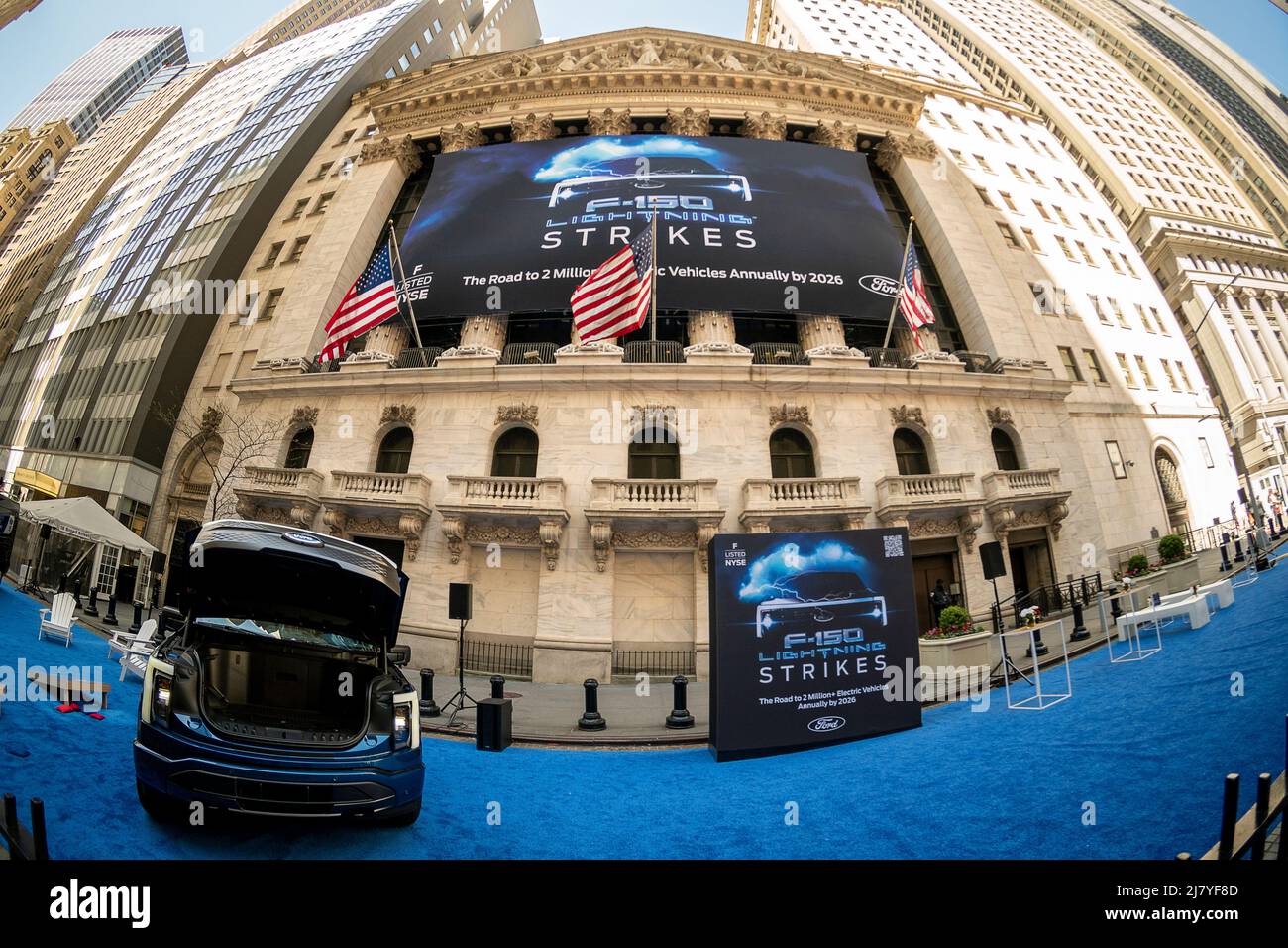 The New York Stock Exchange celebrates the launch of the all-electric ...