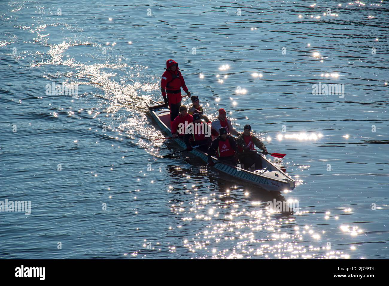 Mens rowing team hi-res stock photography and images - Alamy