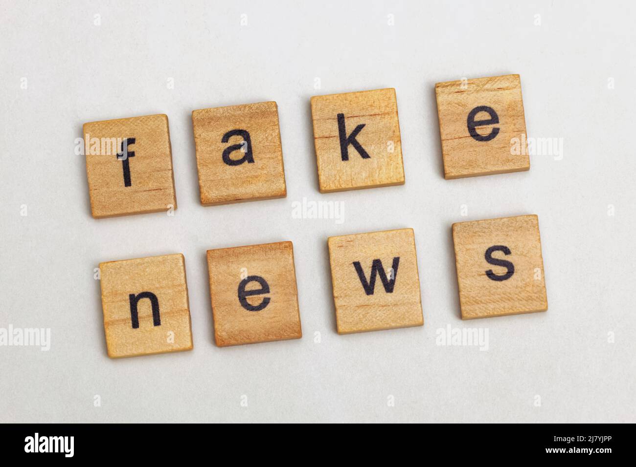 Fake news writing hi-res stock photography and images - Alamy