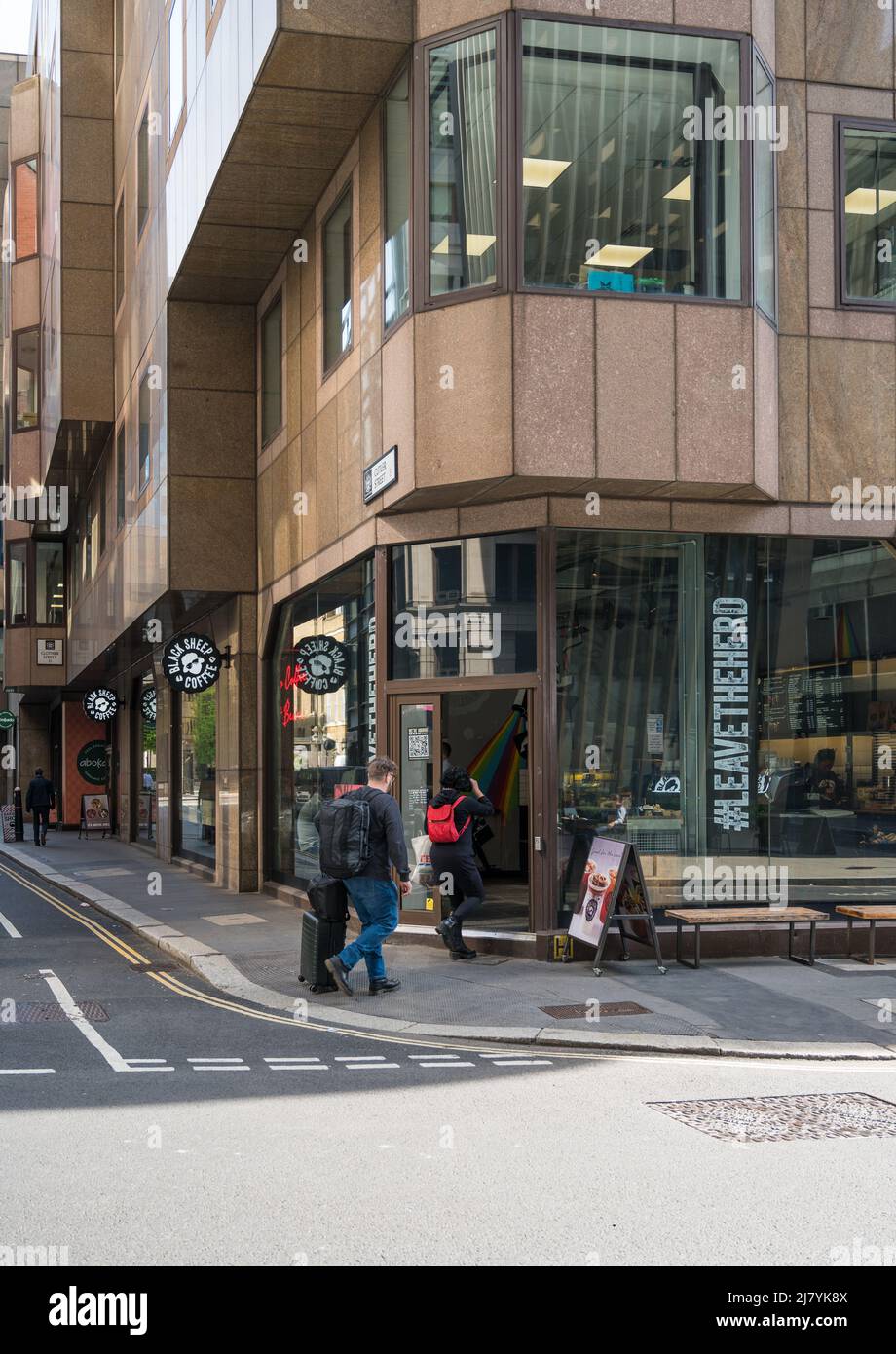 Black Sheep coffee shop on the corner of Cutler Street and Houndsditch ...