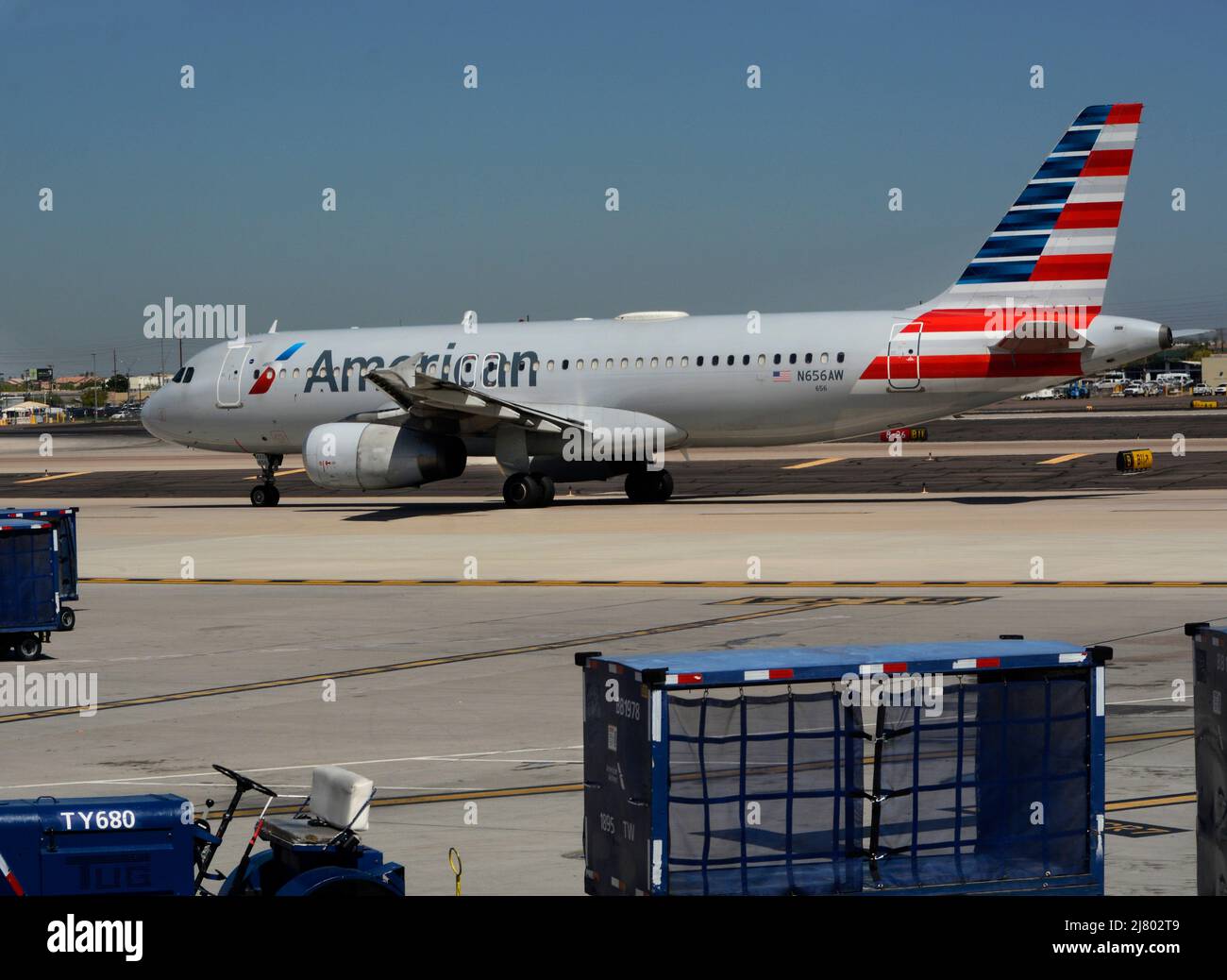 An American Airlines Airbus A320 passenger plane taxis at Phoenix Sky ...