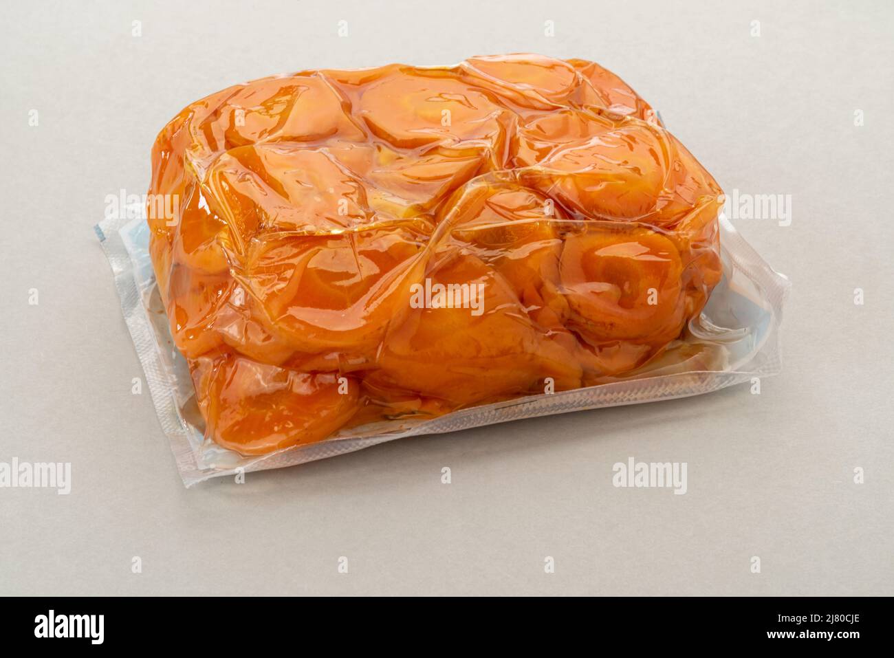 Packed carrots hi-res stock photography and images - Alamy