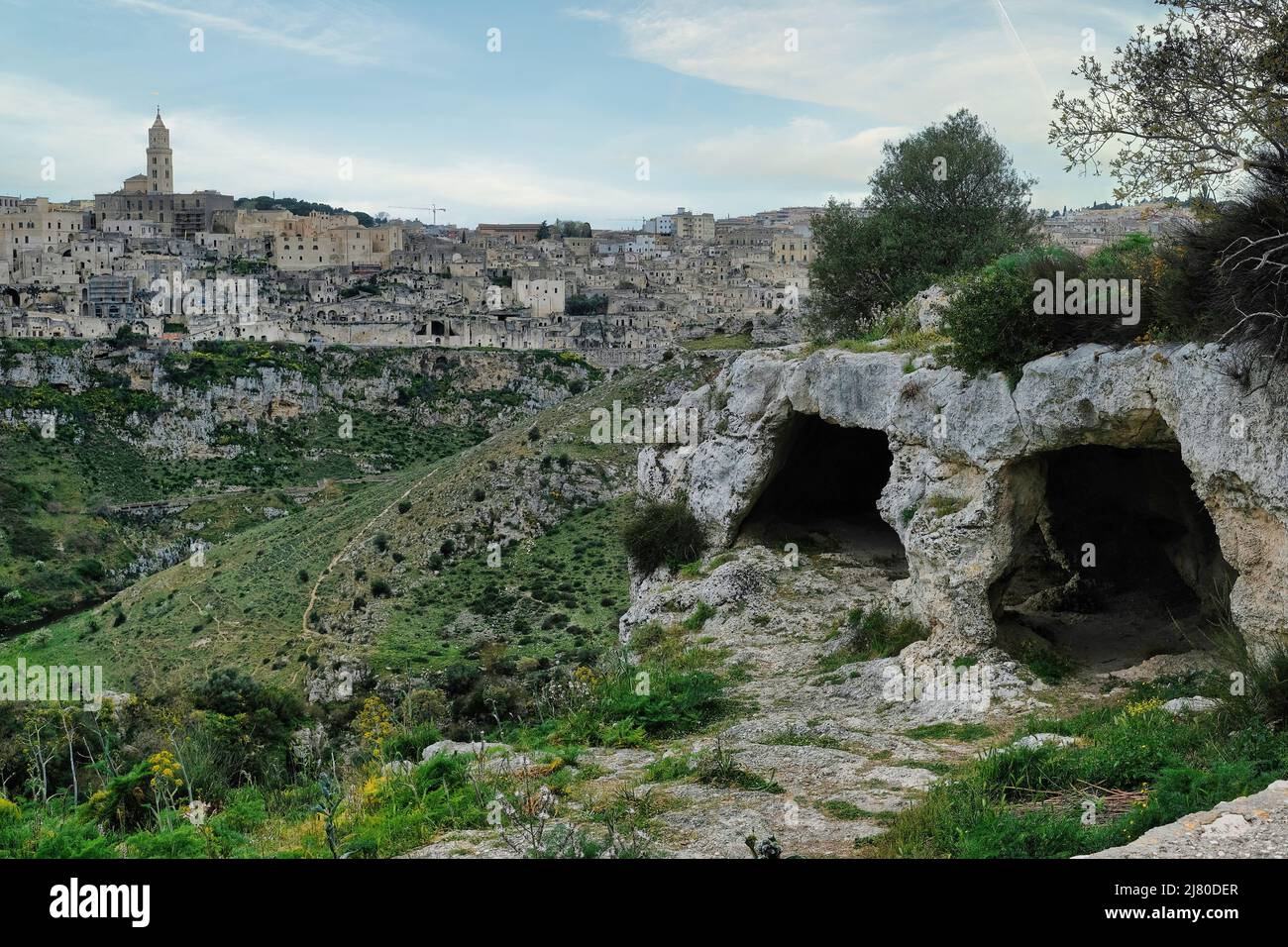 Prehistoric caves in the Murgia Materana reserve (Matera Italy) dating ...