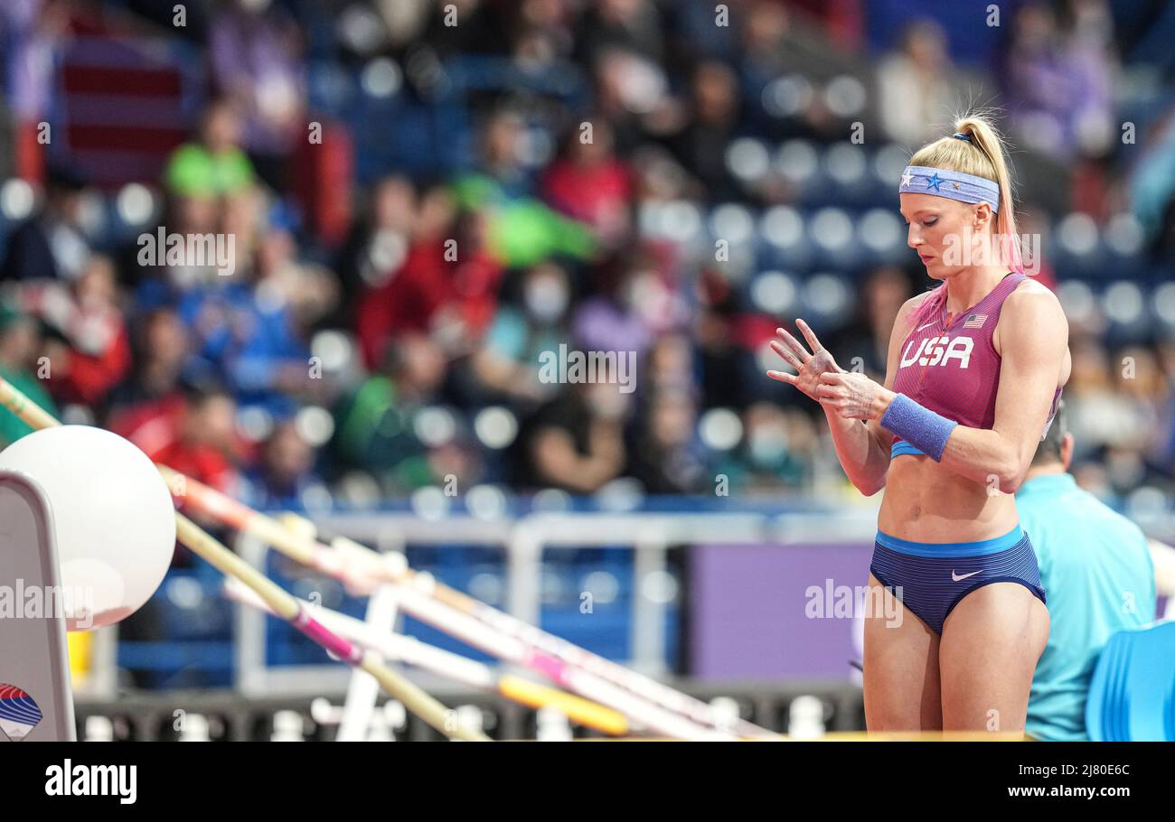 Sandi Morris concentrated sitting to jump at the Belgrade 2022 World ...