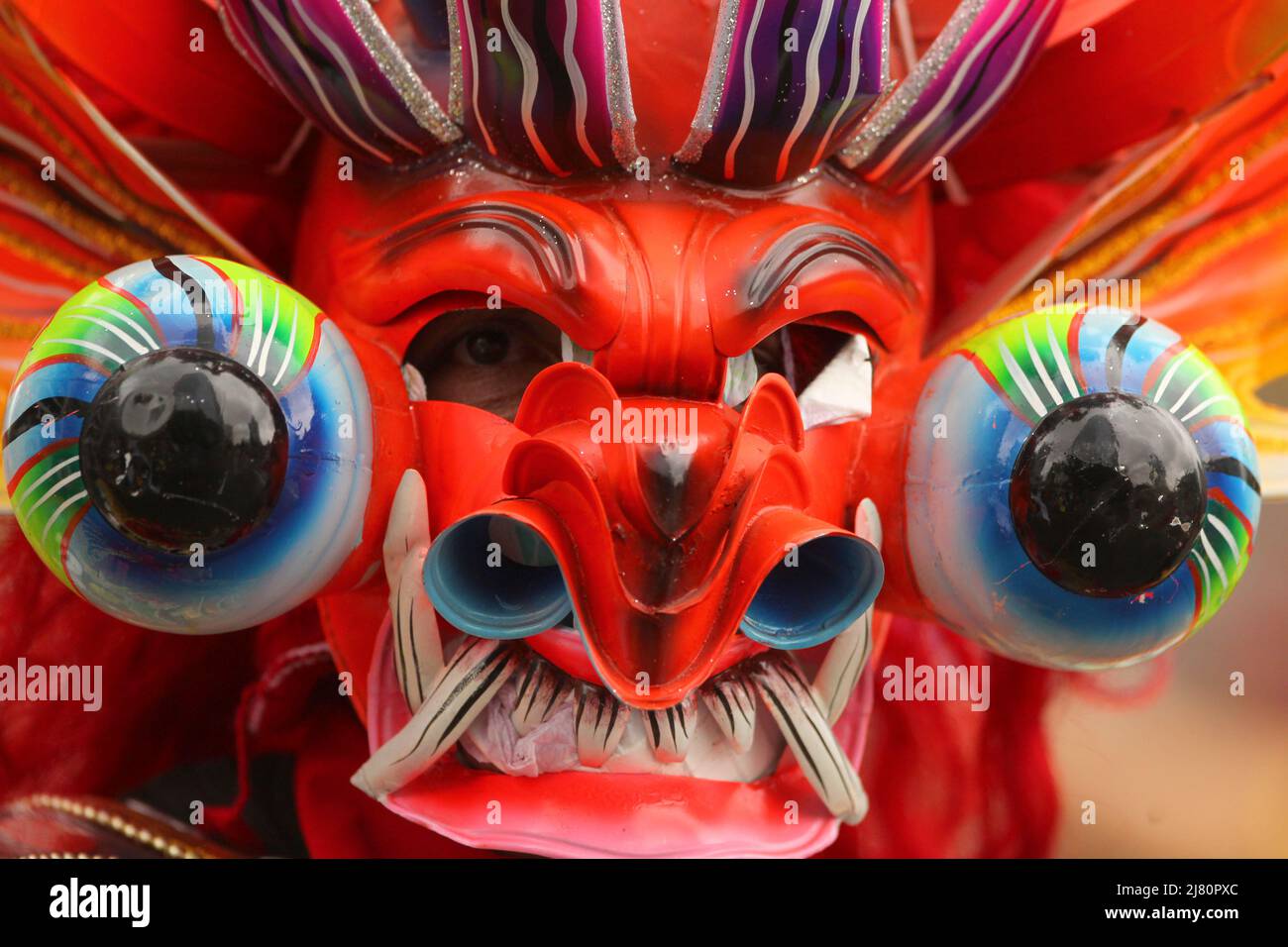 Festive mask hi-res stock photography and images - Alamy