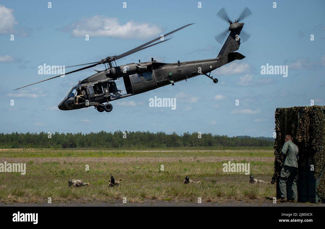 Army ranger helicopter hi-res stock photography and images - Alamy