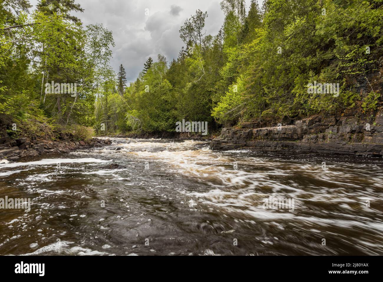 Canadian cascades hi-res stock photography and images - Alamy