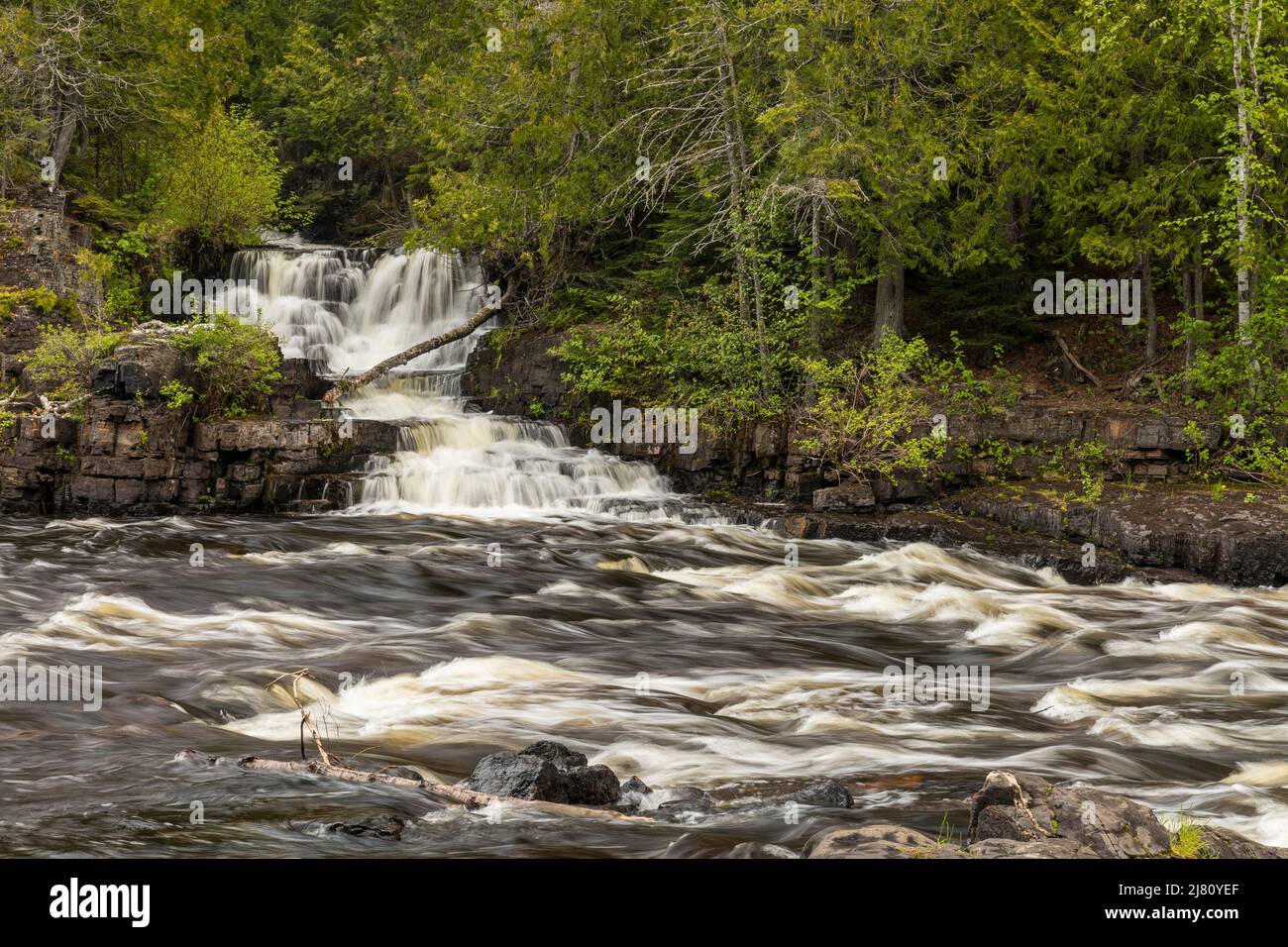 A Waterfall Along The Current River Stock Photo - Alamy