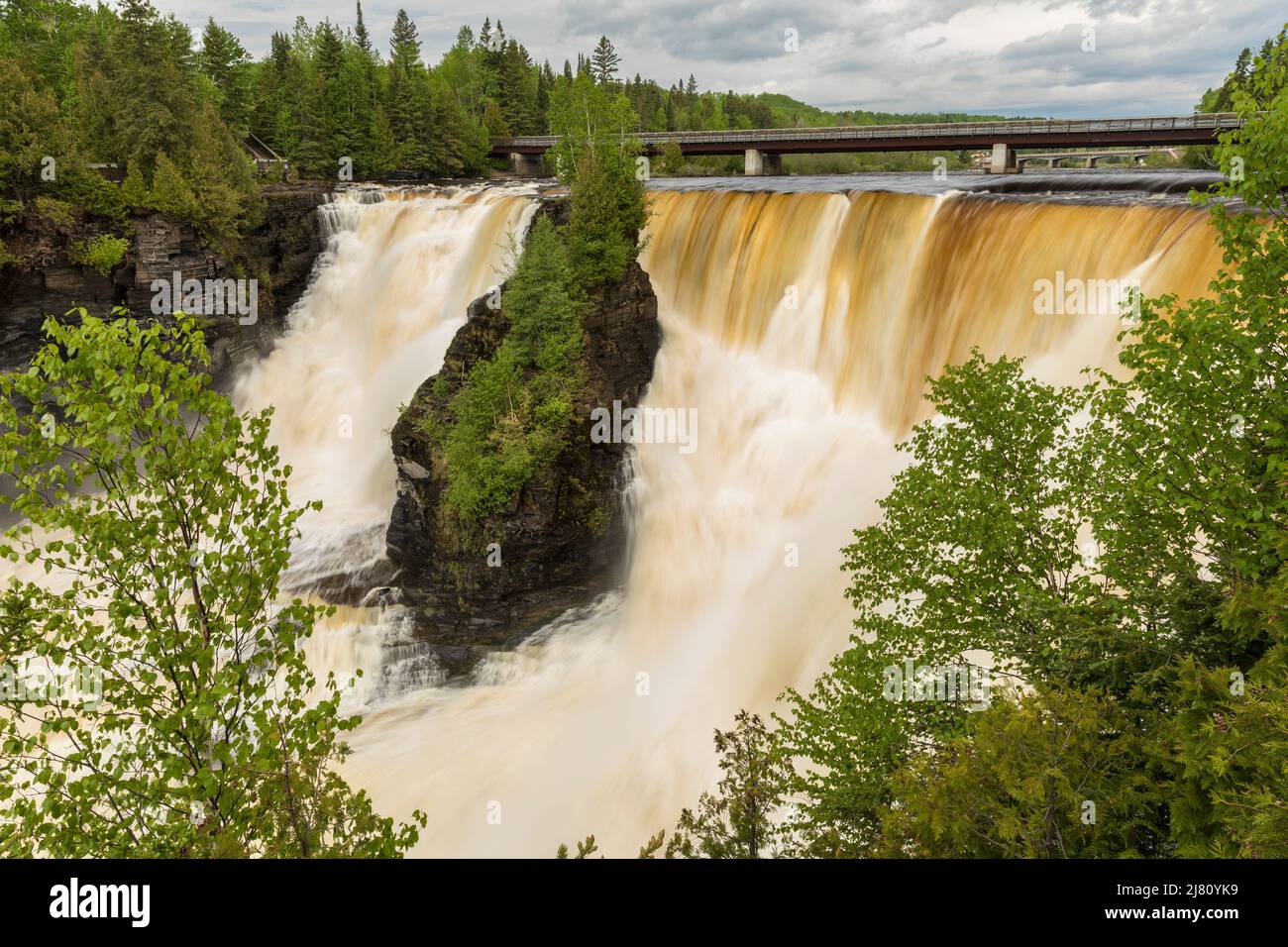 Kakabeka falls hi-res stock photography and images - Alamy