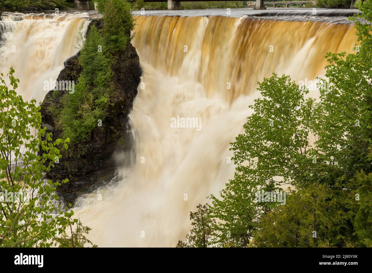 Kakabeka falls hi-res stock photography and images - Alamy