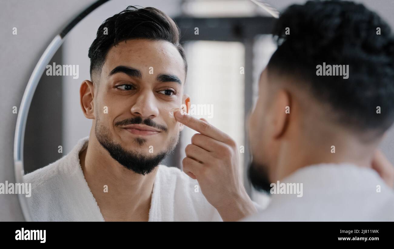 Arabian Indian Arab Hispanic Millennial 30s Bearded Man Applying