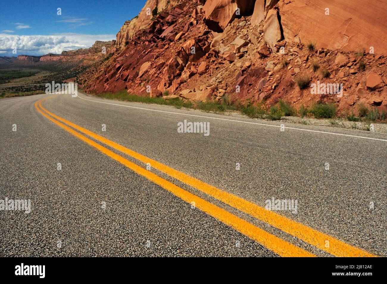 Route 95 in southern Utah, USA Stock Photo - Alamy